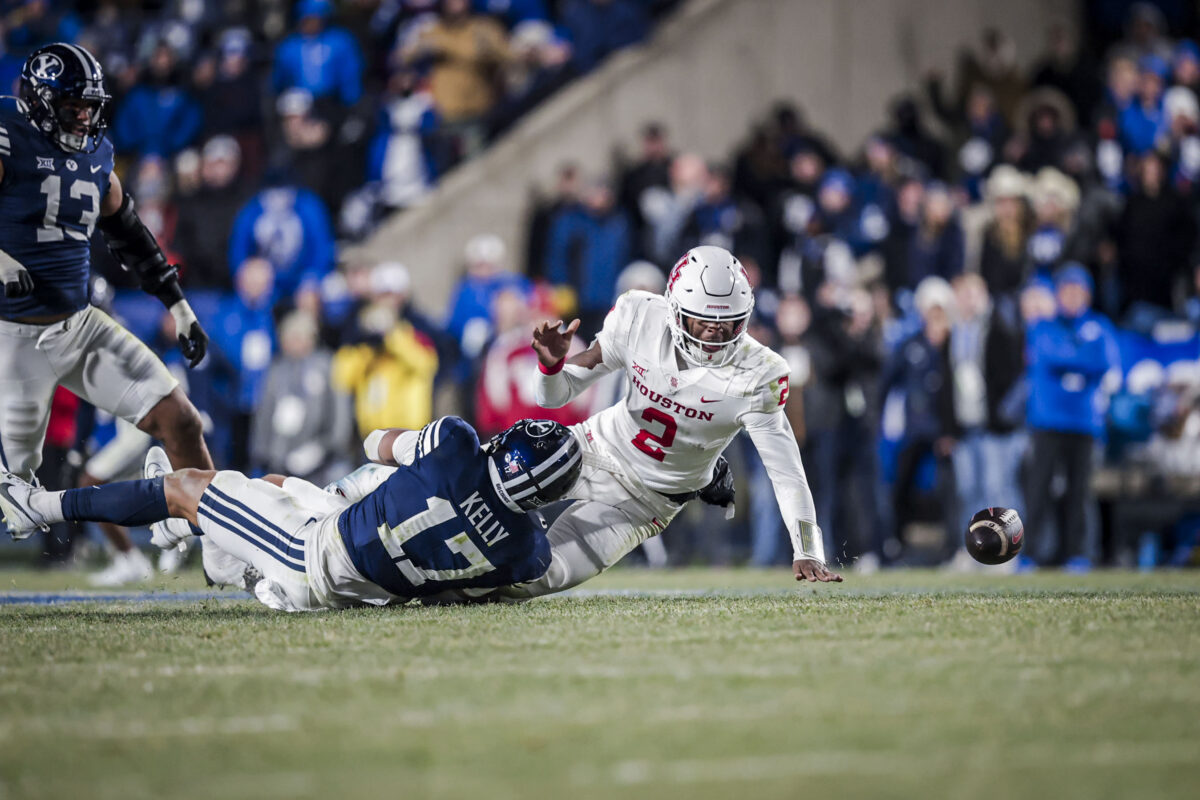 Who they are BYU football closes regular season with up and down showing in win over Houston News Sports Jobs Daily Herald
